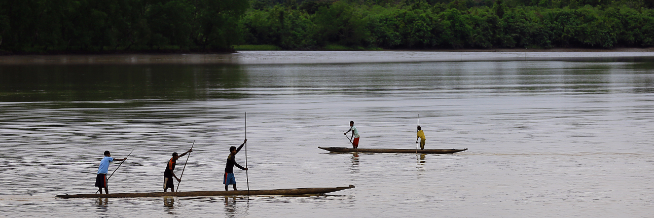 Mengenal Kejayaan Perahu Lesung Suku Asmat - Indonesia Kaya