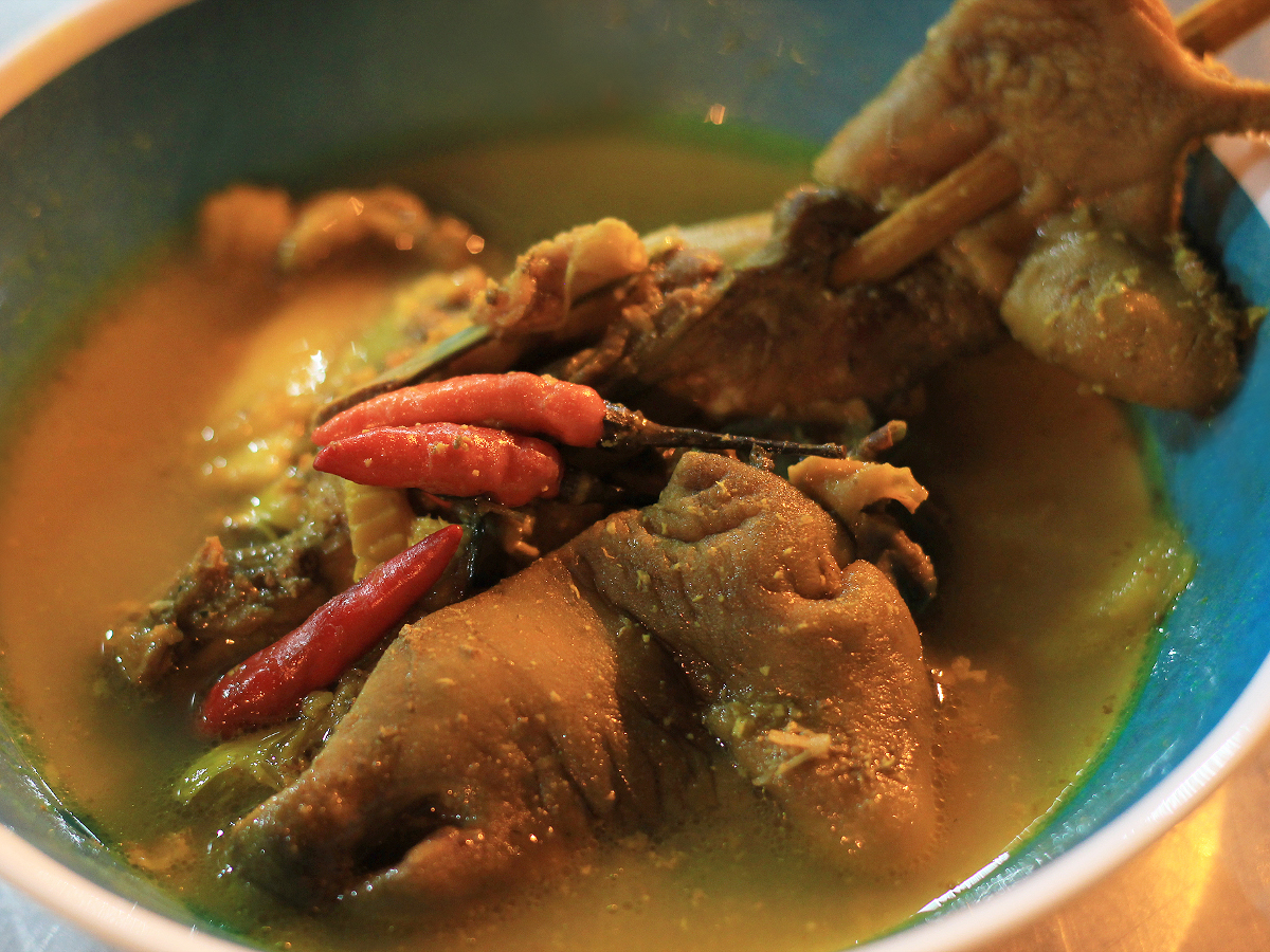 Kelezatan Daging Kambing dalam Sajian Tengkleng - Indonesia Kaya