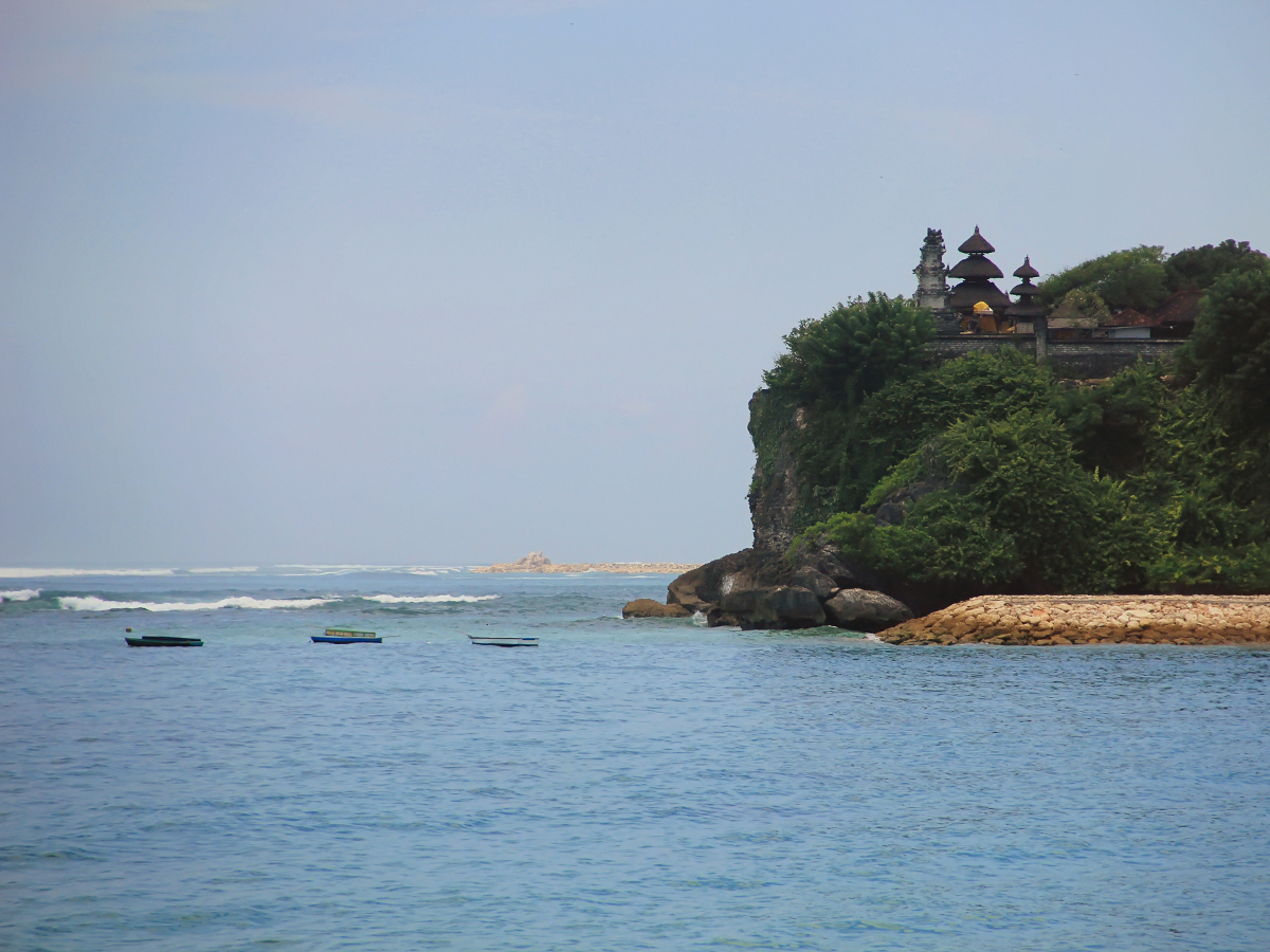 Pantai Geger, Seruas Kedamaian di Nusa Dua - Indonesia Kaya