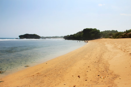Pantai Sundak, Tempat Liburan Asyik Bersama Keluarga - Indonesia Kaya