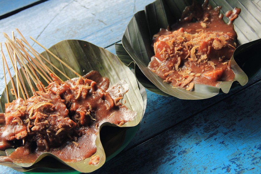 Nikmatnya Sate Berkuah Rempah dari Pesisir Minangkabau - Indonesia Kaya